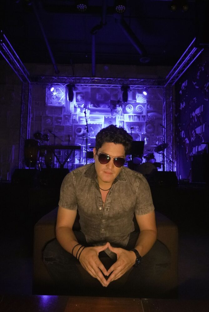 Frankie Negrón combina la salsa con el Konpa en "Enfermo" - Periódico ...