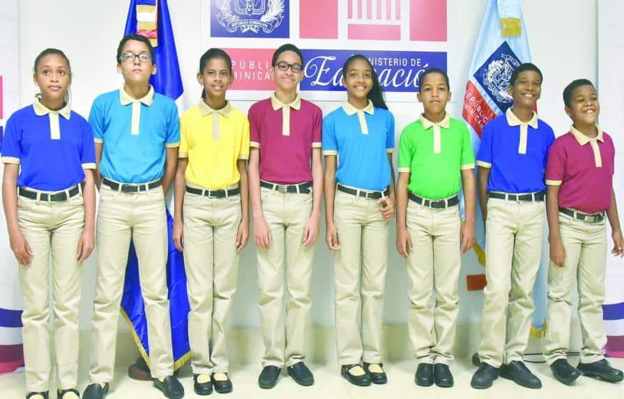 Cambiarán uniformes escolares del sistema público en el próximo año ...