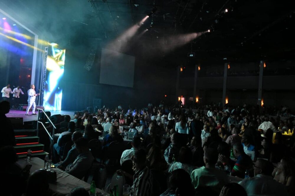 El Torito volvió a los escenarios dominicanos con show en el Jaragua ...