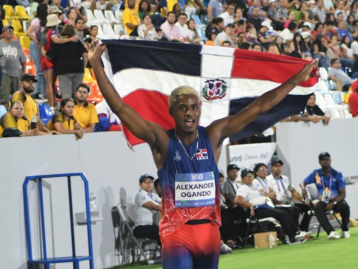 Ogando gana oro en los 200 metros - Periódico Diáspora Dominicana