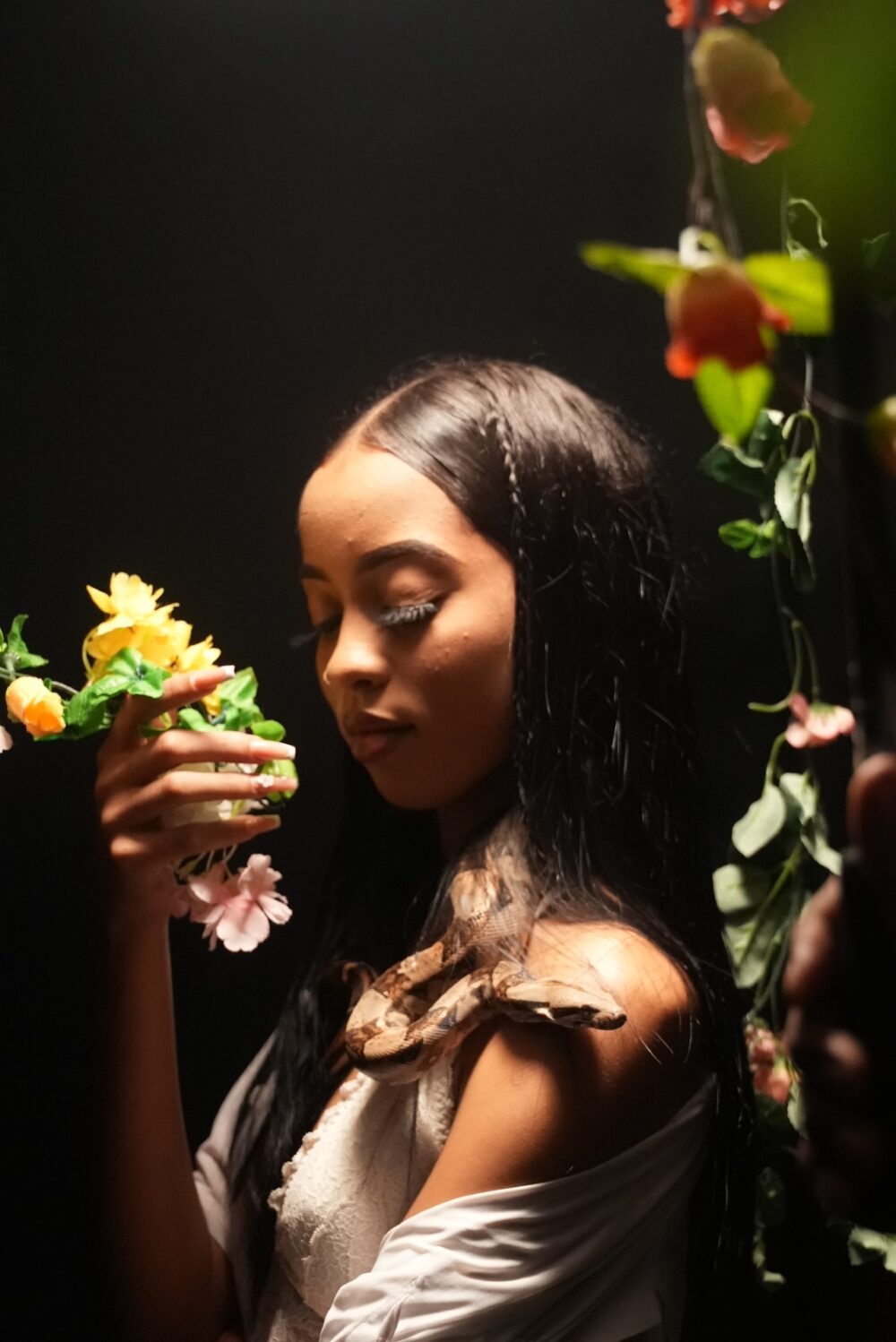 “Diferente” el nuevo hit viral de Yeisi MR bajo la discográfica Paulus ...